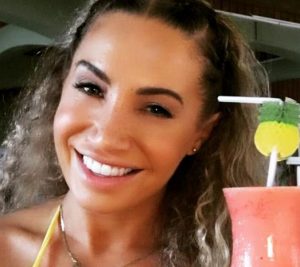 Lyzabeth Lopez Height, Weight, Body Measurements, Wiki, Age, Biography