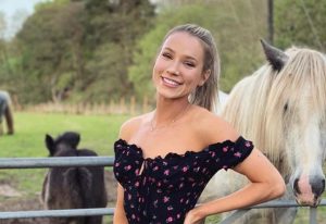 Robin Gallant Height, Weight, Measurements, Bra Size, Age, Biography