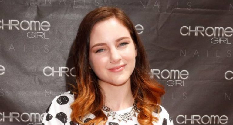 Haley Ramm Height, Weight, Body Measurements, Bra Size, Shoe Size