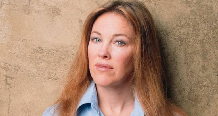 Catherine O’Hara Height, Weight, Body Measurements, Bra Size, Shoe Size