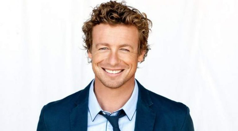 Simon Baker Height, Weight, Body Measurements, Shoe Size