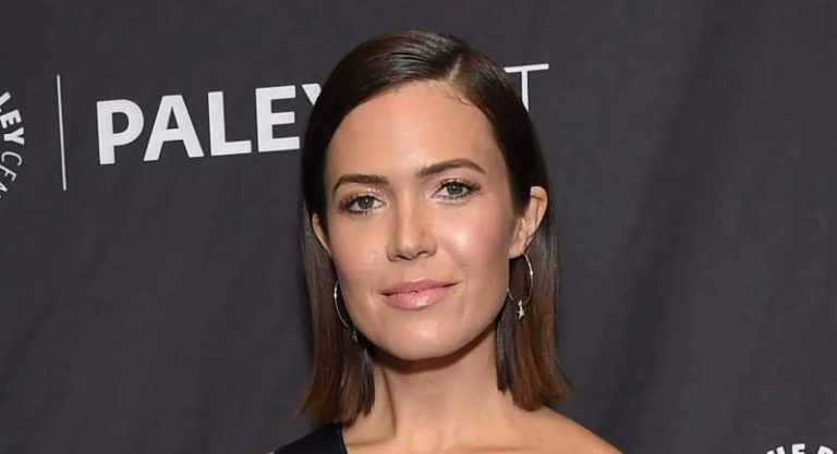 Mandy Moore Height, Weight, Body Measurements, Bra Size, Shoe Size