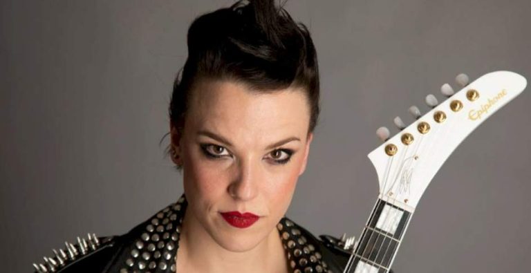 Lzzy Hale Height, Weight, Body Measurements, Bra Size, Shoe Size