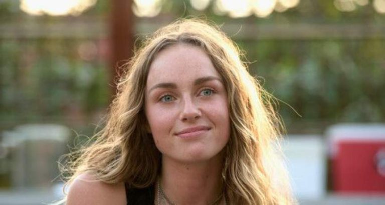 Zella Day Height, Weight, Body Measurements, Bra Size, Shoe Size
