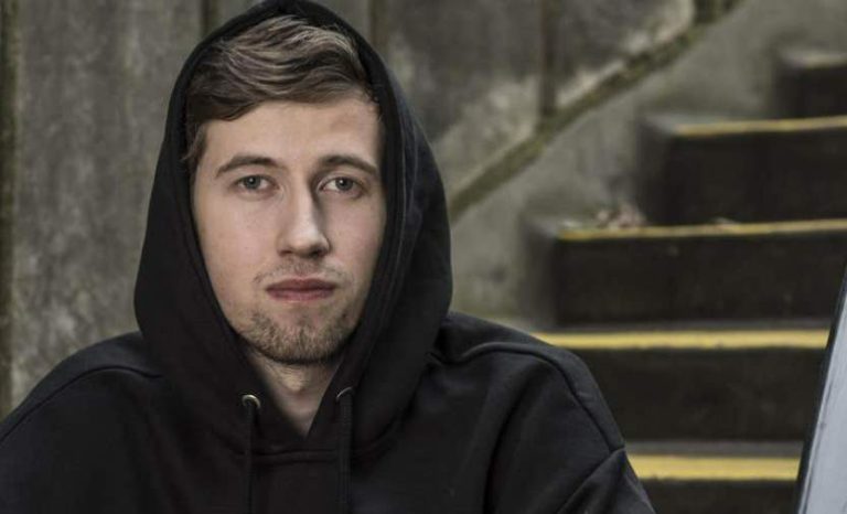 Alan Walker Height, Weight, Body Measurements, Shoe Size