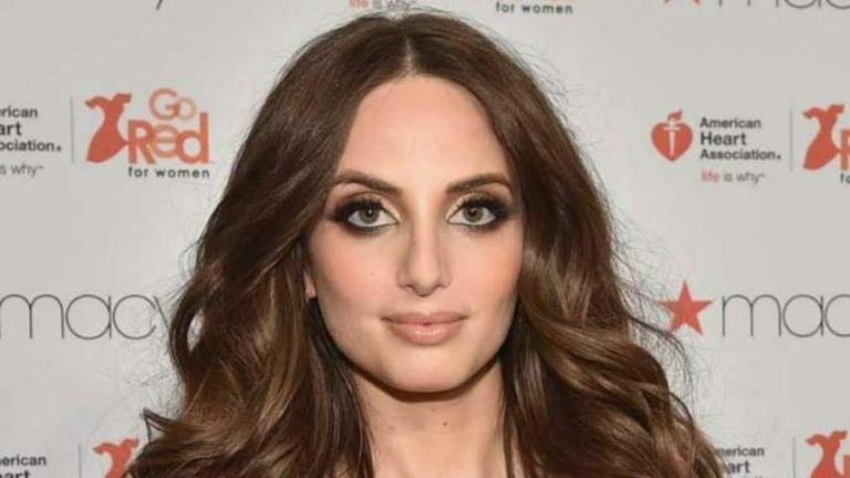 Alexa Ray Joel Height, Weight, Body Measurements, Bra Size, Shoe Size