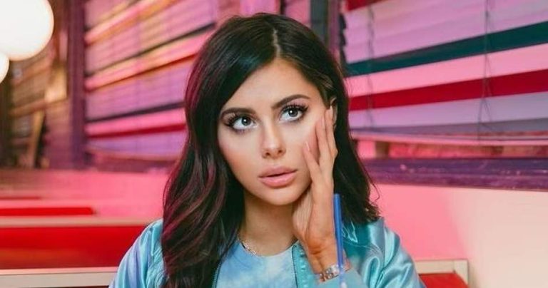 AzzyLand Height, Weight, Body Measurements, Bra Size, Shoe Size