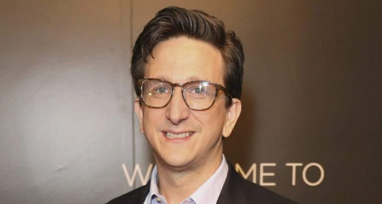 Paul Rust Height, Weight, Body Measurements, Shoe Size