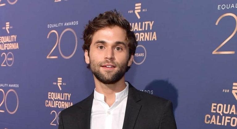 Jake Borelli Height, Weight, Body Measurements, Shoe Size