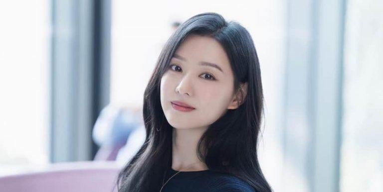 Kim Ji Won Height, Weight, Body Measurements, Bra Size, Shoe Size
