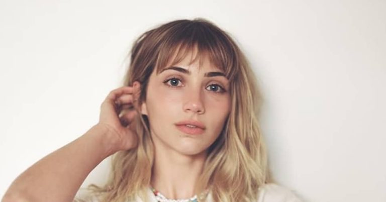 Emily Rudd Height, Weight, Body Measurements, Bra Size, Shoe Size