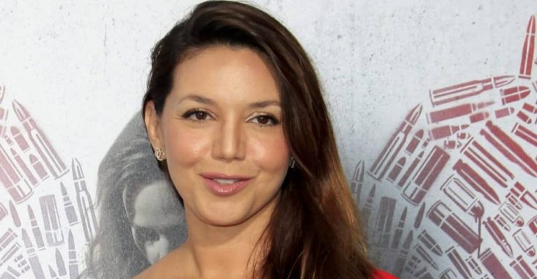 Diana Hernandez Height, Weight, Body Measurements, Bra Size, Shoe Size