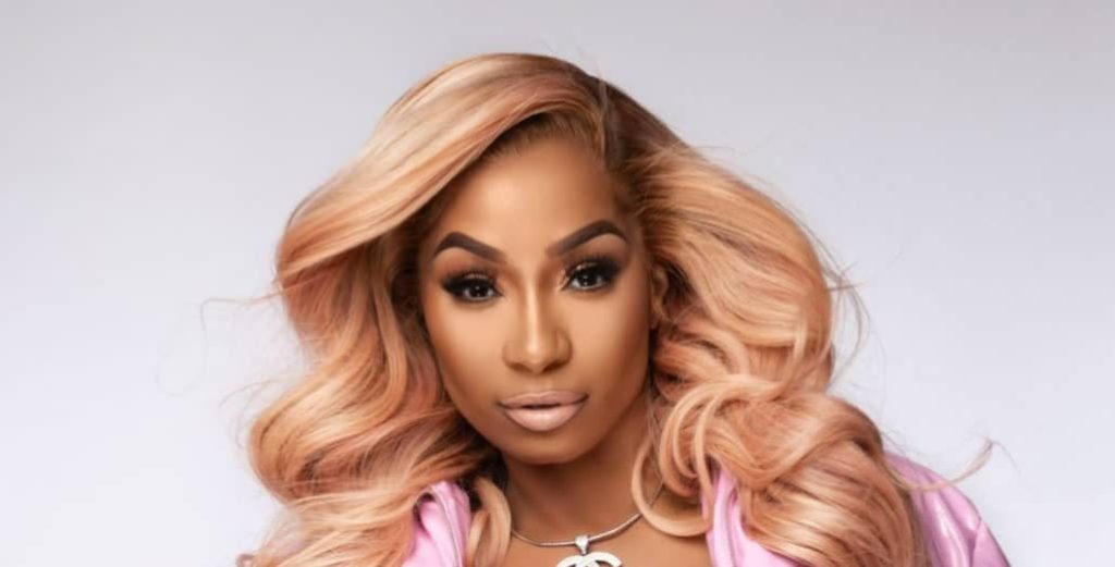 Karlie Redd Height, Weight, Body Measurements, Bra Size, Shoe Size