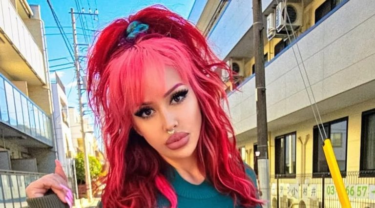 Stephanie Michelle Height, Weight, Body Measurements, Bra Size, Shoe Size