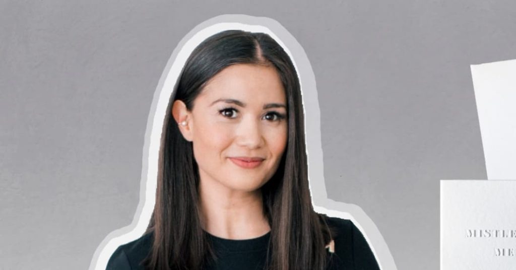 Catherine Lowe Height, Weight, Body Measurements, Bra Size, Shoe Size