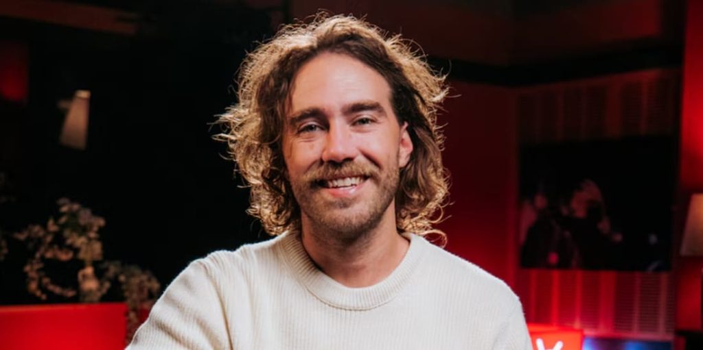 Matt Corby Height, Weight, Body Measurements, Shoe Size